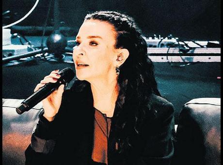 ‘Akustik samimiyet demek’