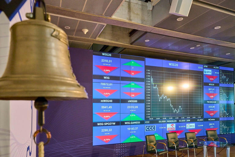 Warszawska GPW przyciąga inwestorów. Jak czytać jej notowania?