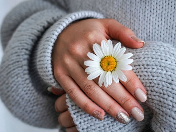 Pullover-Upcycling: Alte Kleidungsstücke werden echte Trend-Teile