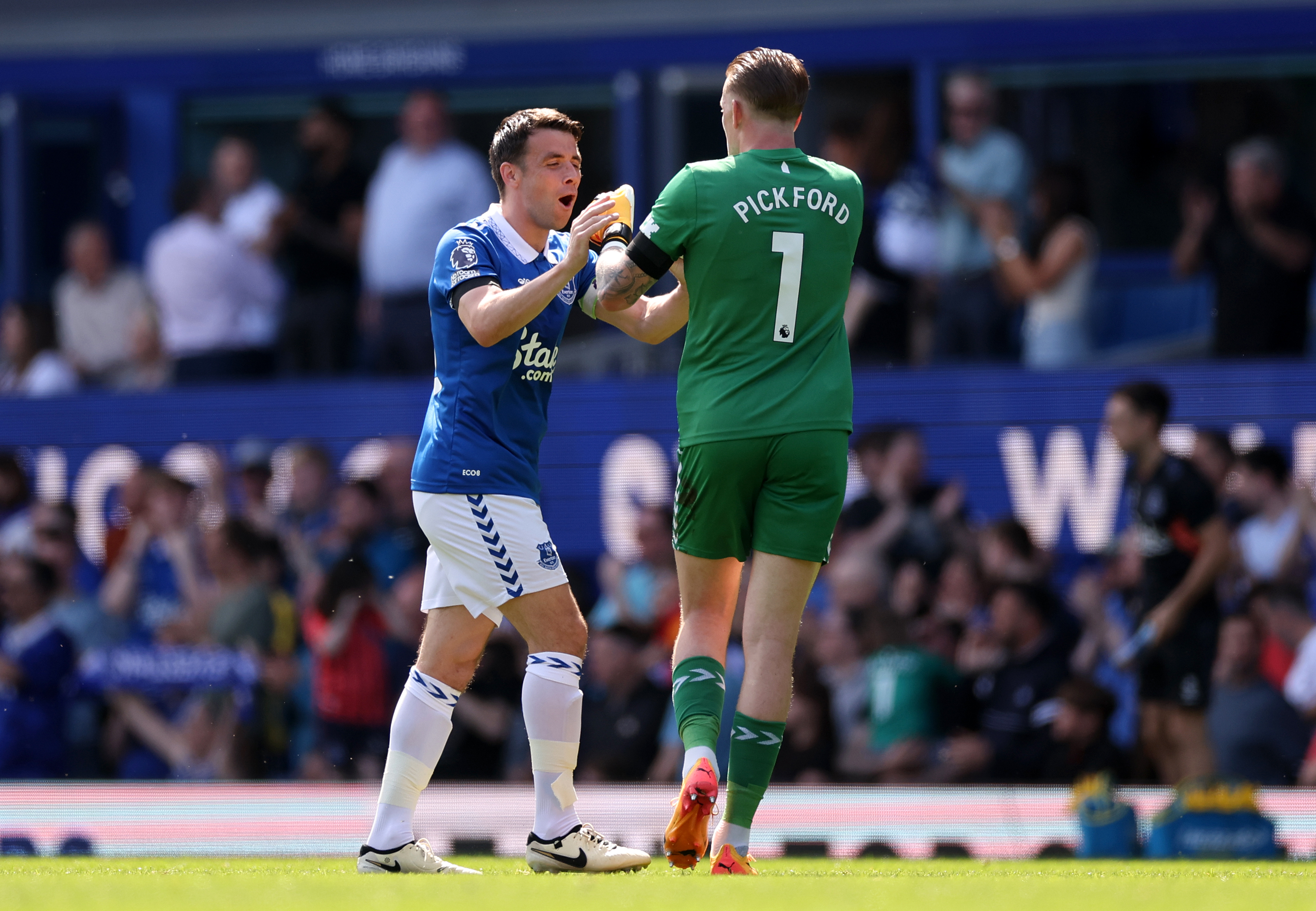 'Showed courage' - National media rave about Everton star who was the ...