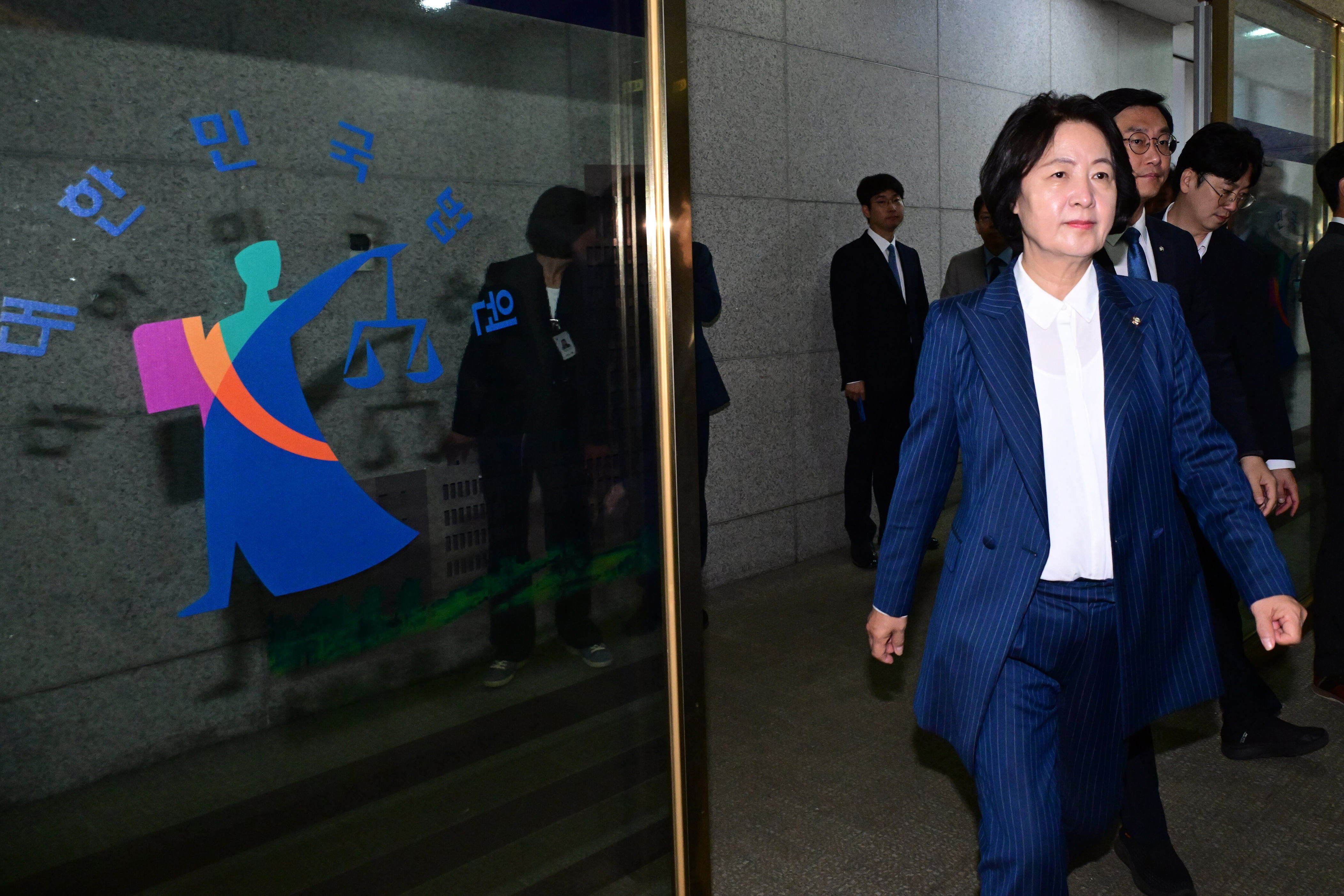 Democratic Party Lawmakers Inspect Supreme Court Despite Opposition