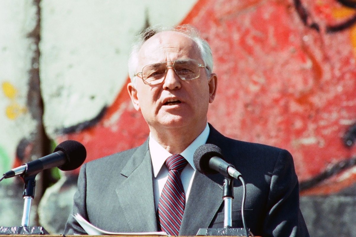 On This Day, Oct. 15: Mikhail Gorbachev awarded Nobel Peace Prize