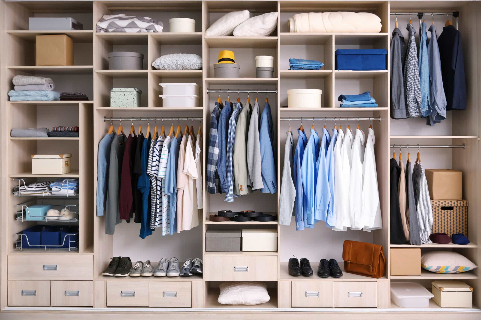 How to organize your wardrobe for cold weather