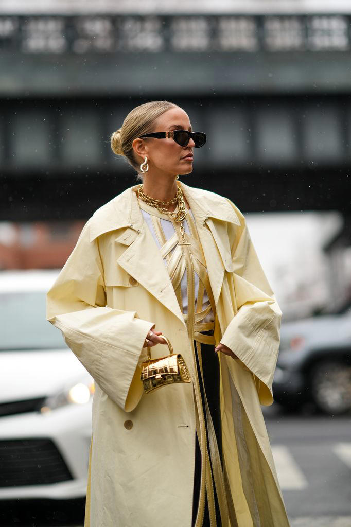 How to master the royal-approved 10-second bun everyone's talking about
