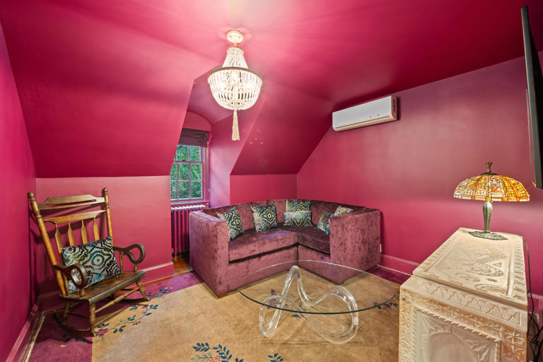 NJ mansion built for senator’s son, redesigned by top interior designer ...
