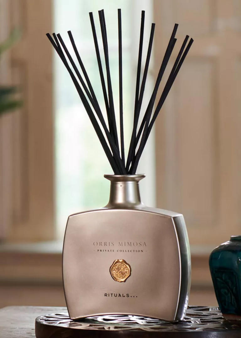 12 Places to Buy 'Giant' Reed Diffusers That Make Your Home Smell ...