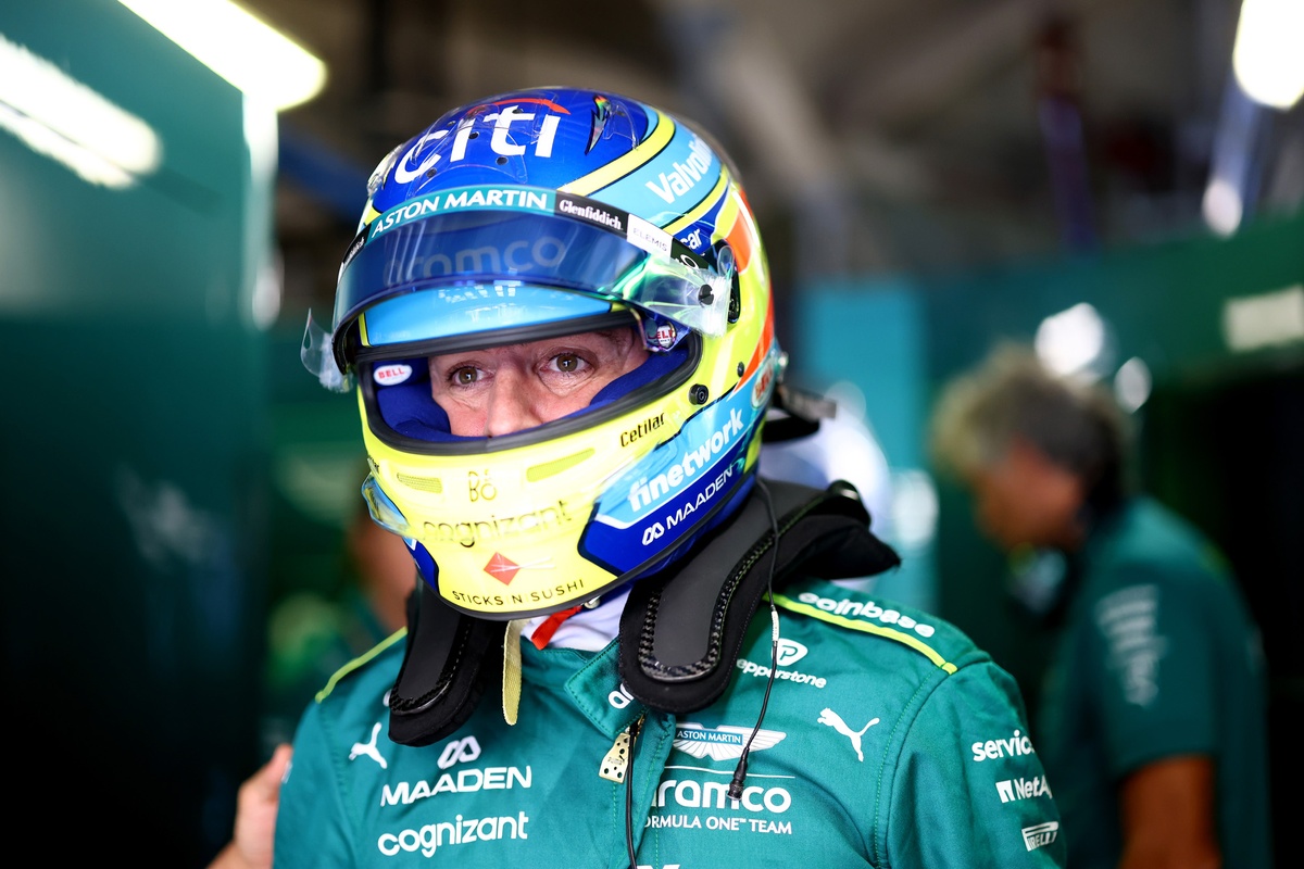 Aston Martin denies Alonso F1 retirement talks for 2027