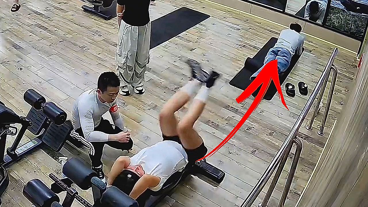 Fail or destiny: Woman tries to finish a set and falls on another man