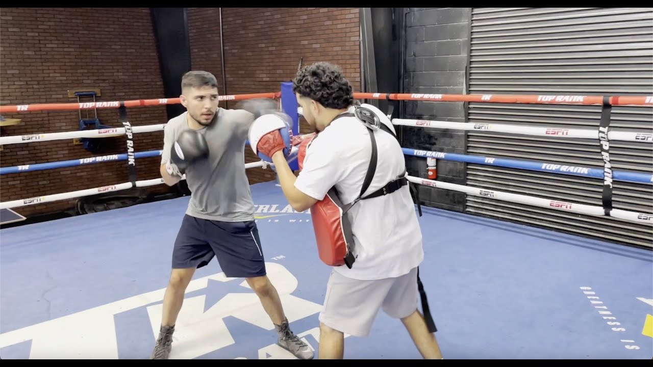 Andres Cortes unleashing explosive power punches on body guard & mitts ...