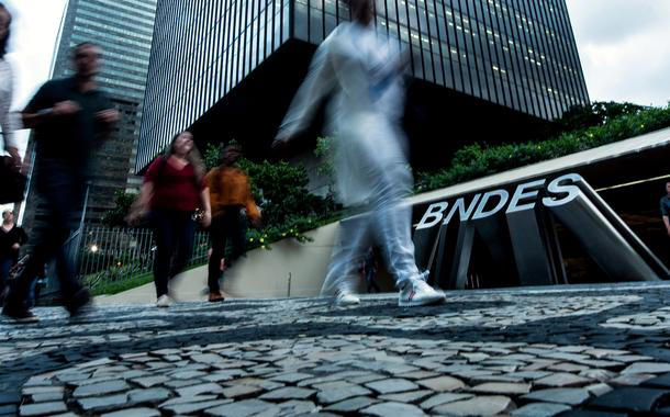 BNDES anuncia novo fundo para startups e investimento na Antler
