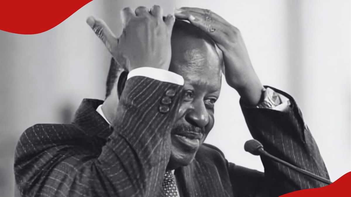 Video: Raila Odinga’s supporters chant ‘Ruto must go’ at his Karen home