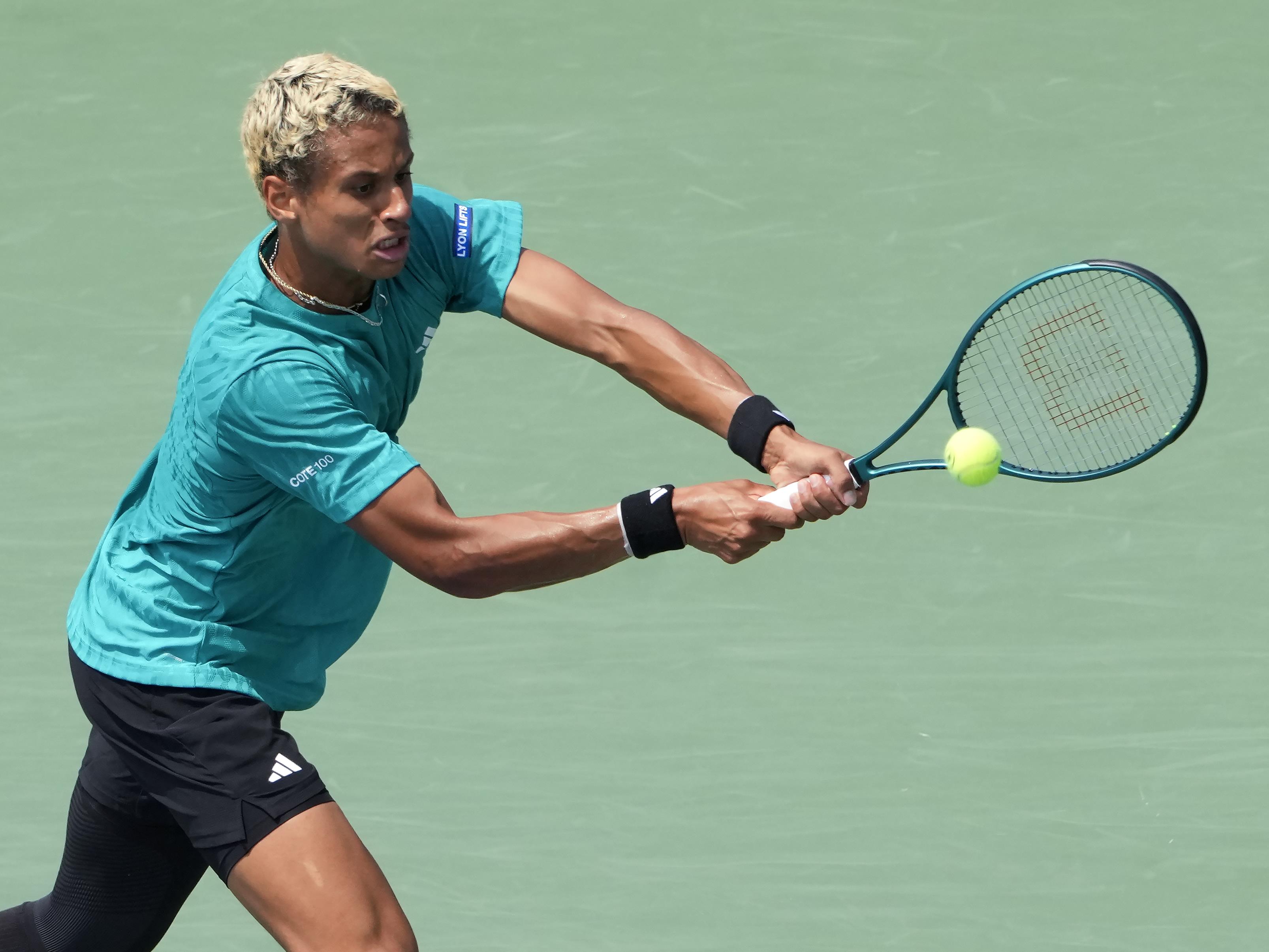 Gabriel Diallo et Félix Auger-Aliassime poursuivent leur route au ...