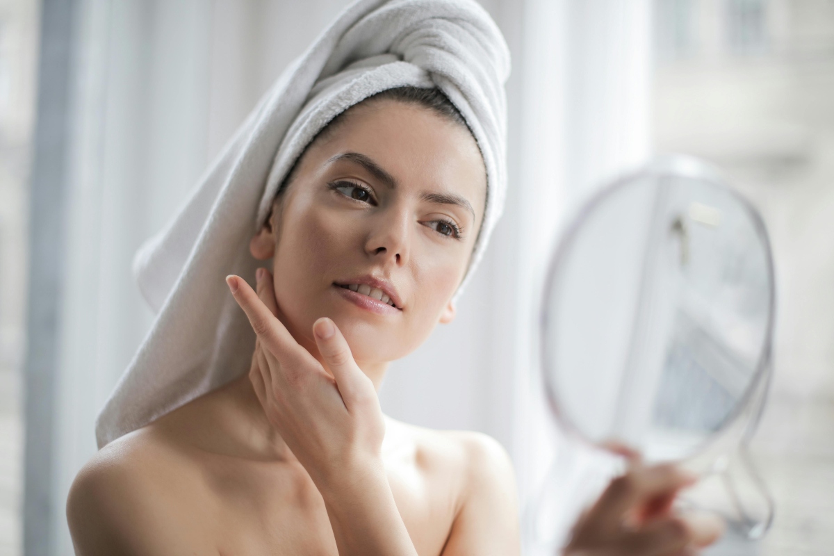 Οι 5 βιταμίνες ομορφιάς που έχω στο skincare μου και πώς να τις ...