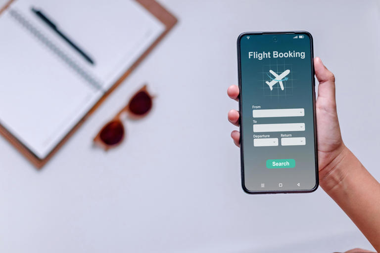 Expert tips for booking your 2026 holiday without spending a fortune