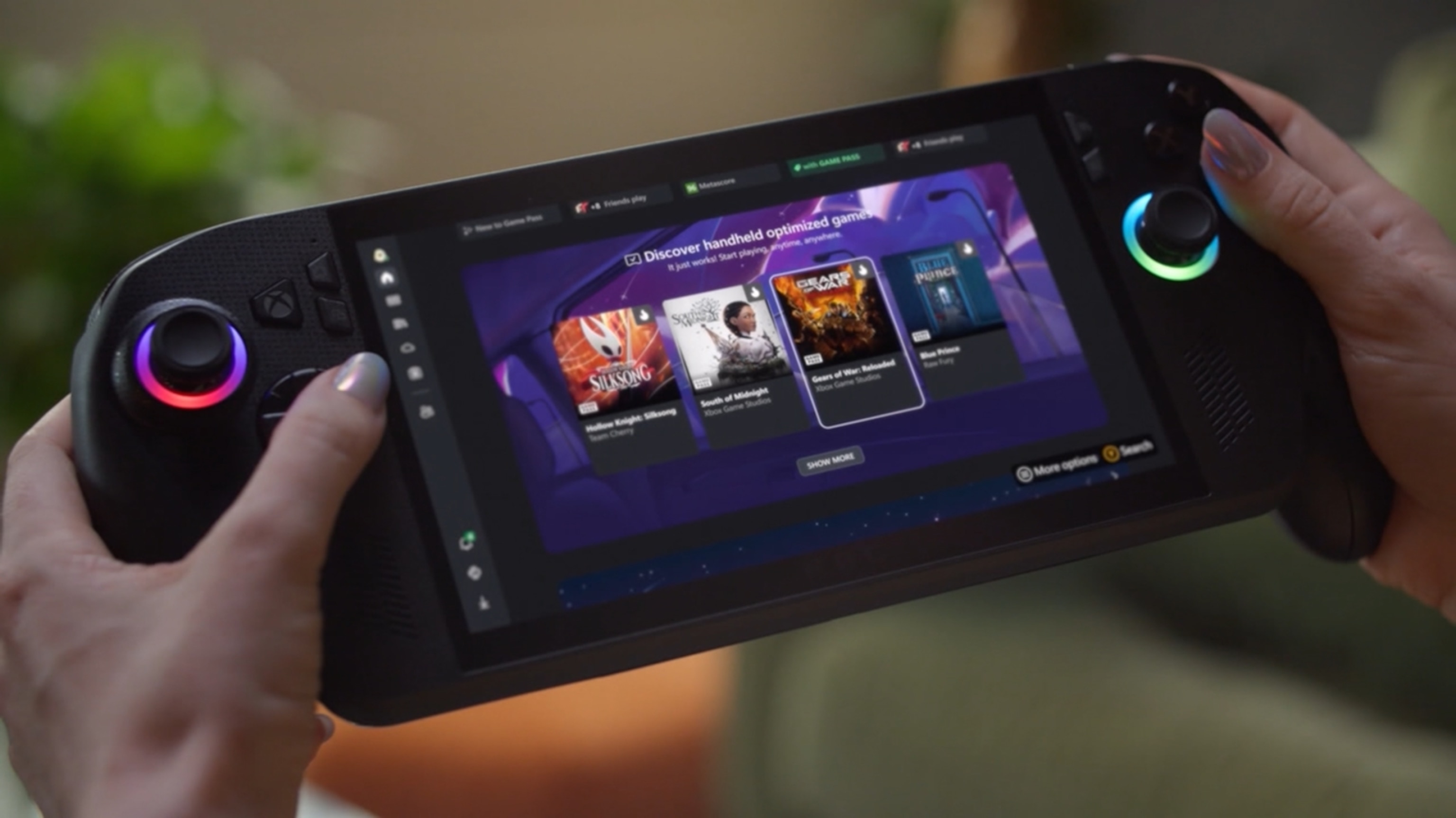 Exclusive look at new Xbox devices