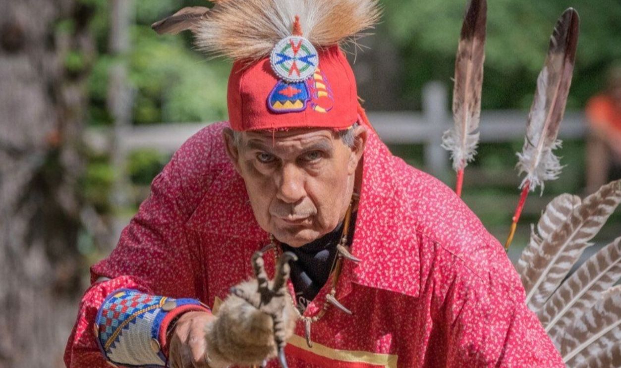 More Americans Are Turning To Native American Spiritual Traditions For ...