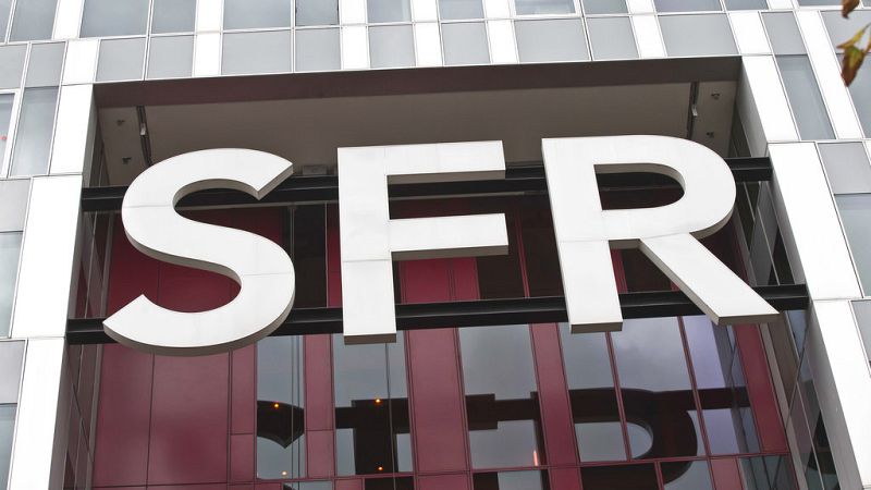French telecom bid: Orange, Bouygues, and Free offer €17bn for SFR