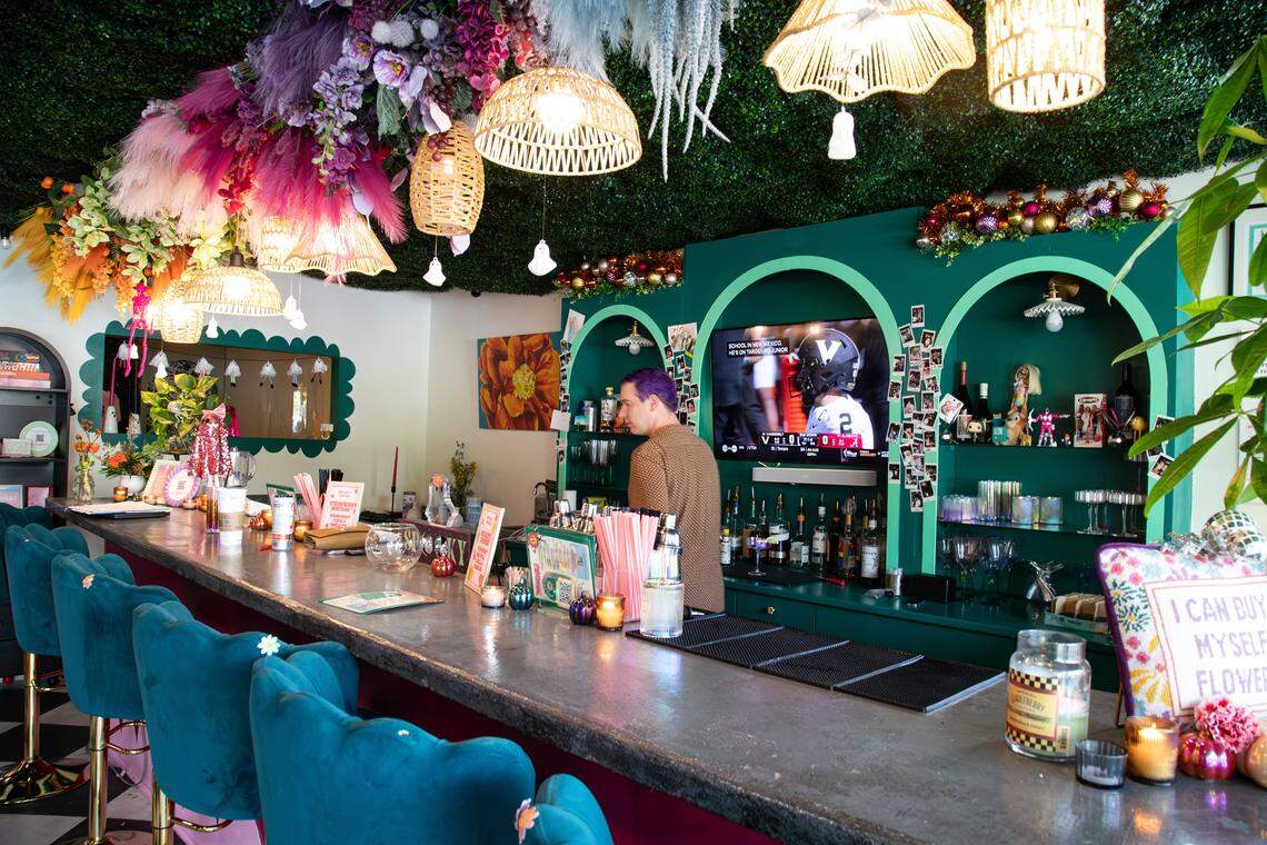 Different kind of bar blooming in Lexington with cocktail, mocktail ...