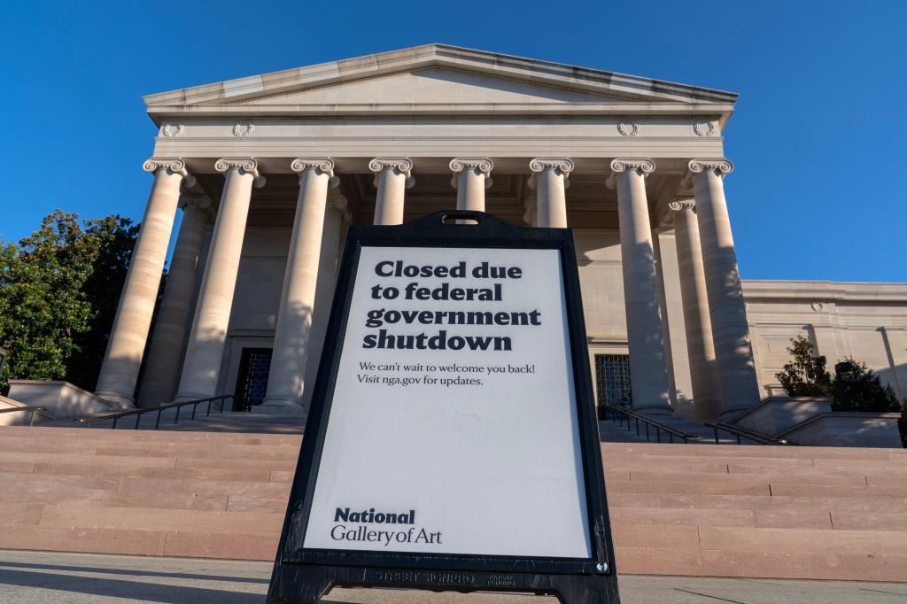 No end in sight to government shutdown as House speaker refuses to ...