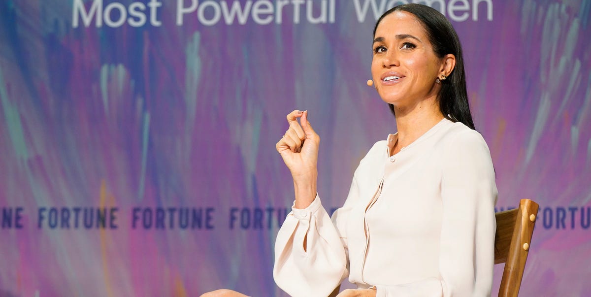 Meghan Markle Just Channelled Her 'Suits' Era In The Perfect All-White ...