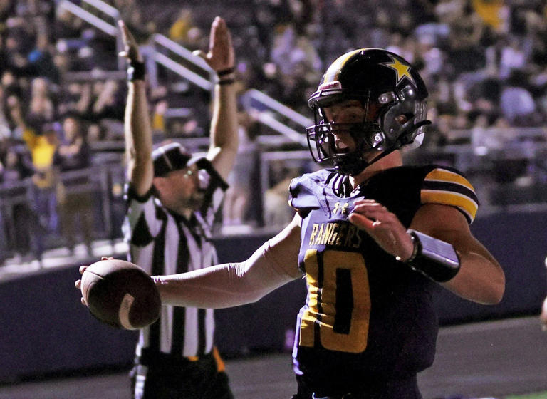 Buckeye puts unbeaten record, CWC crown on the line vs. Rocky River ...