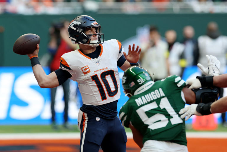 NFL QB rankings Week 7: Cam Ward, no longer alone at the bottom