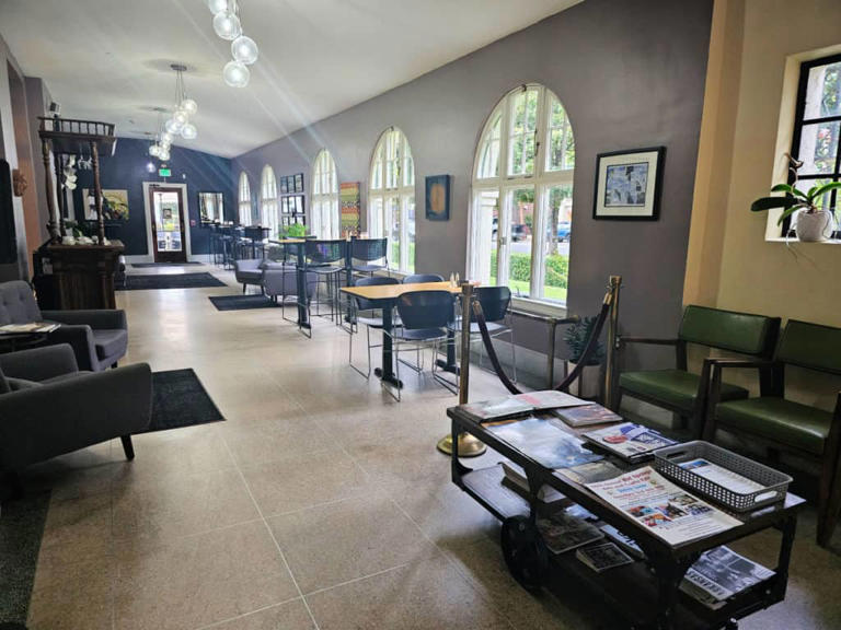 Pamper yourself in a Luxurious Suite at Hotel Hale, Hot Springs ...