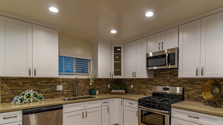 Recessed Lights: What To Know Before You Buy