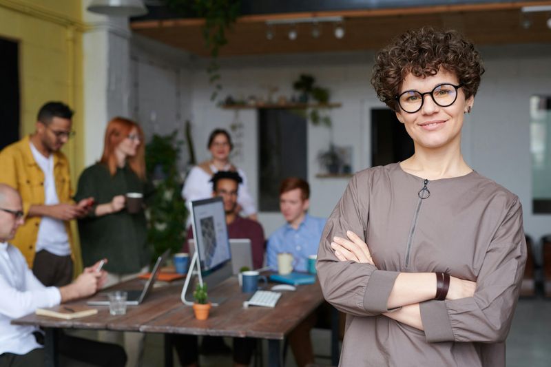 20 Psychological Tricks People Use to Seem More Confident Than They Are
