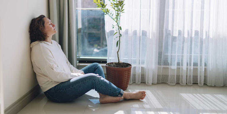 Doctors Reveal the Top Symptoms of Seasonal Affective Disorder