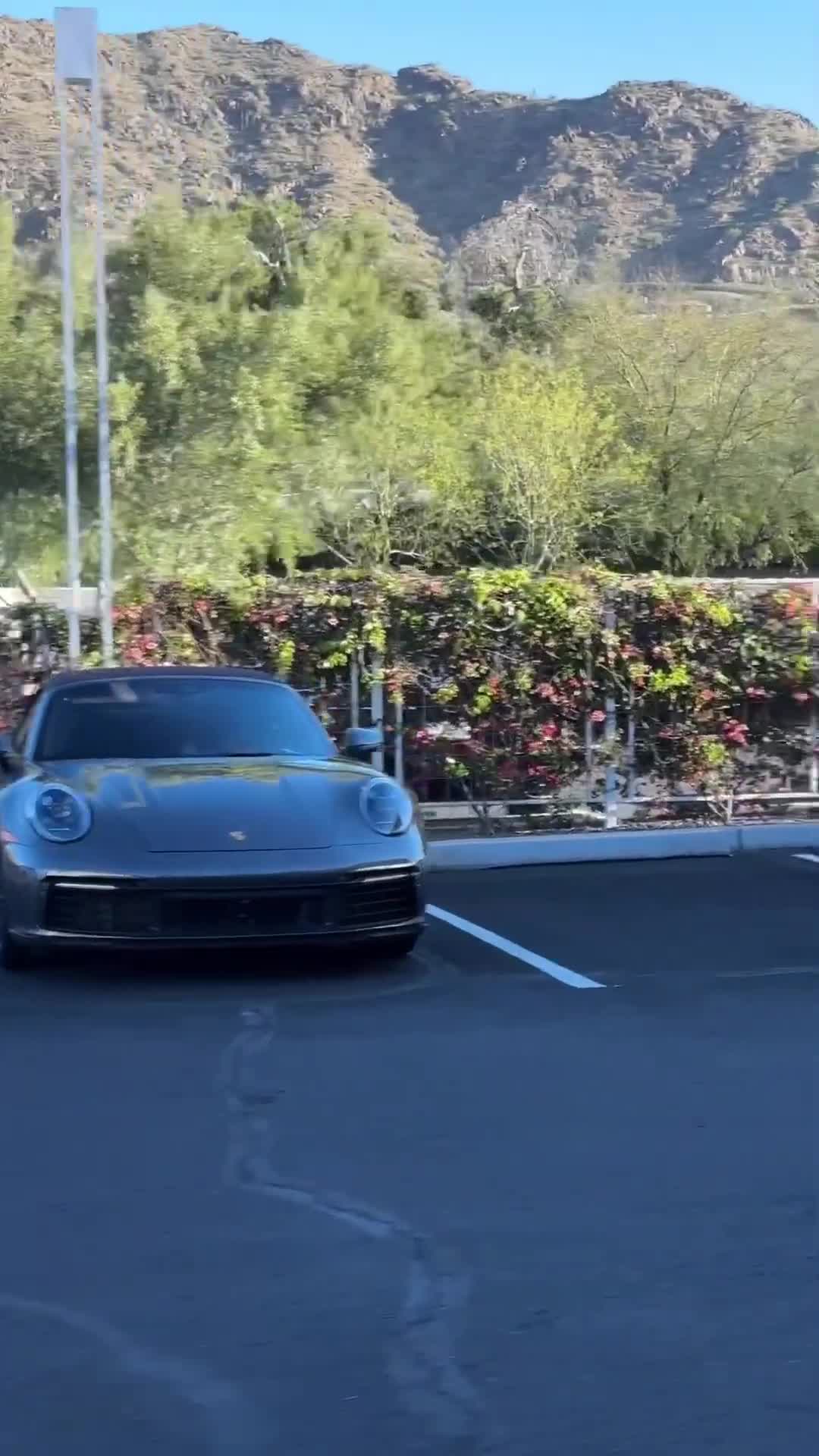 Desayuno de hoy #rumbo a #sandiego con #toyota #porsche o #ferrari para ti