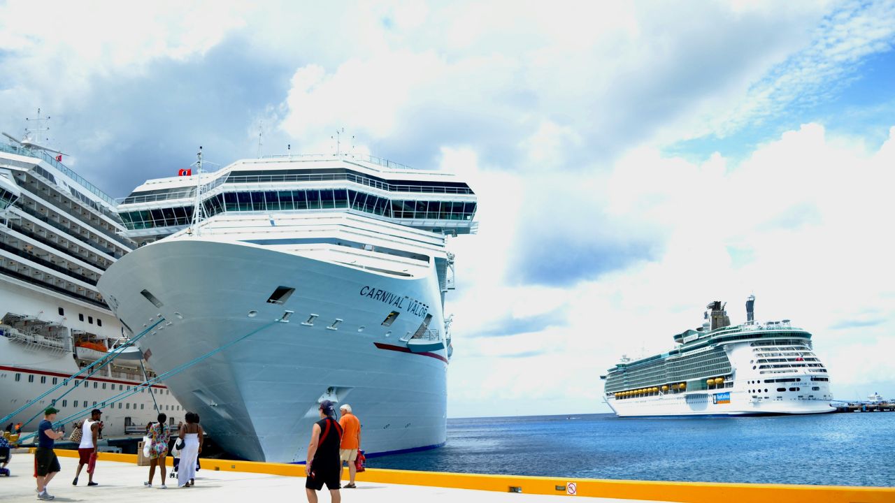 How to Stop Feeling Dizzy After a Cruise and Avoid Sea Legs