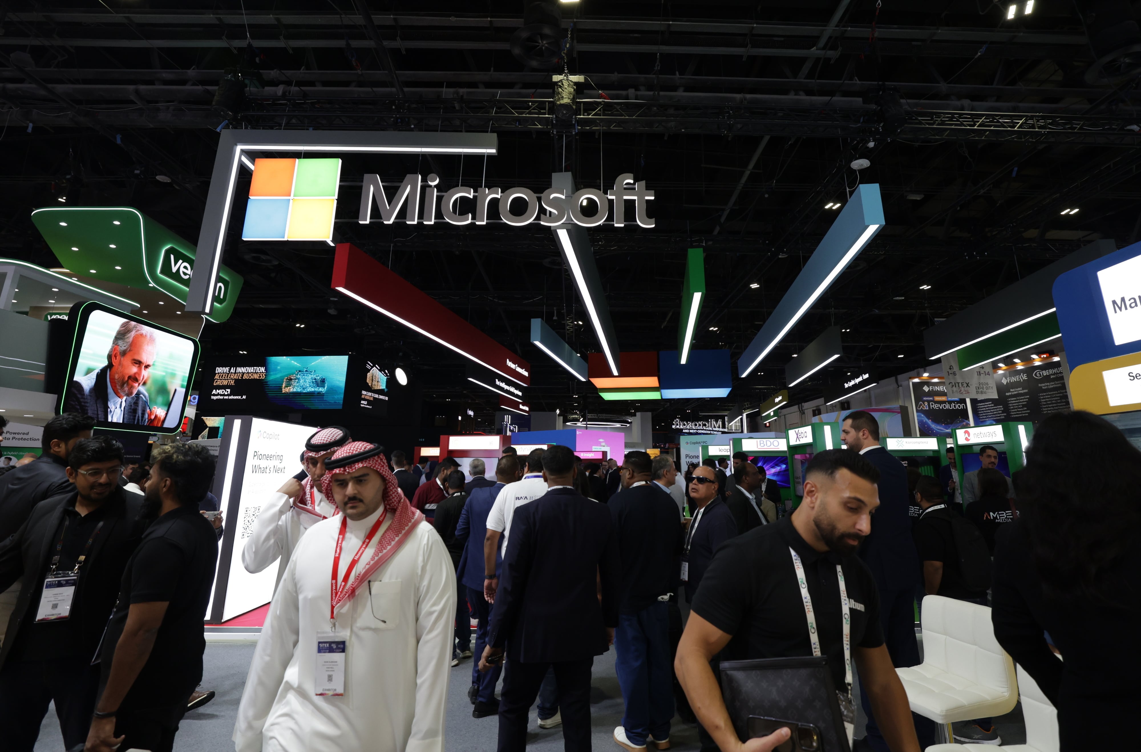 Microsoft brings AI data processing to UAE to boost compliance