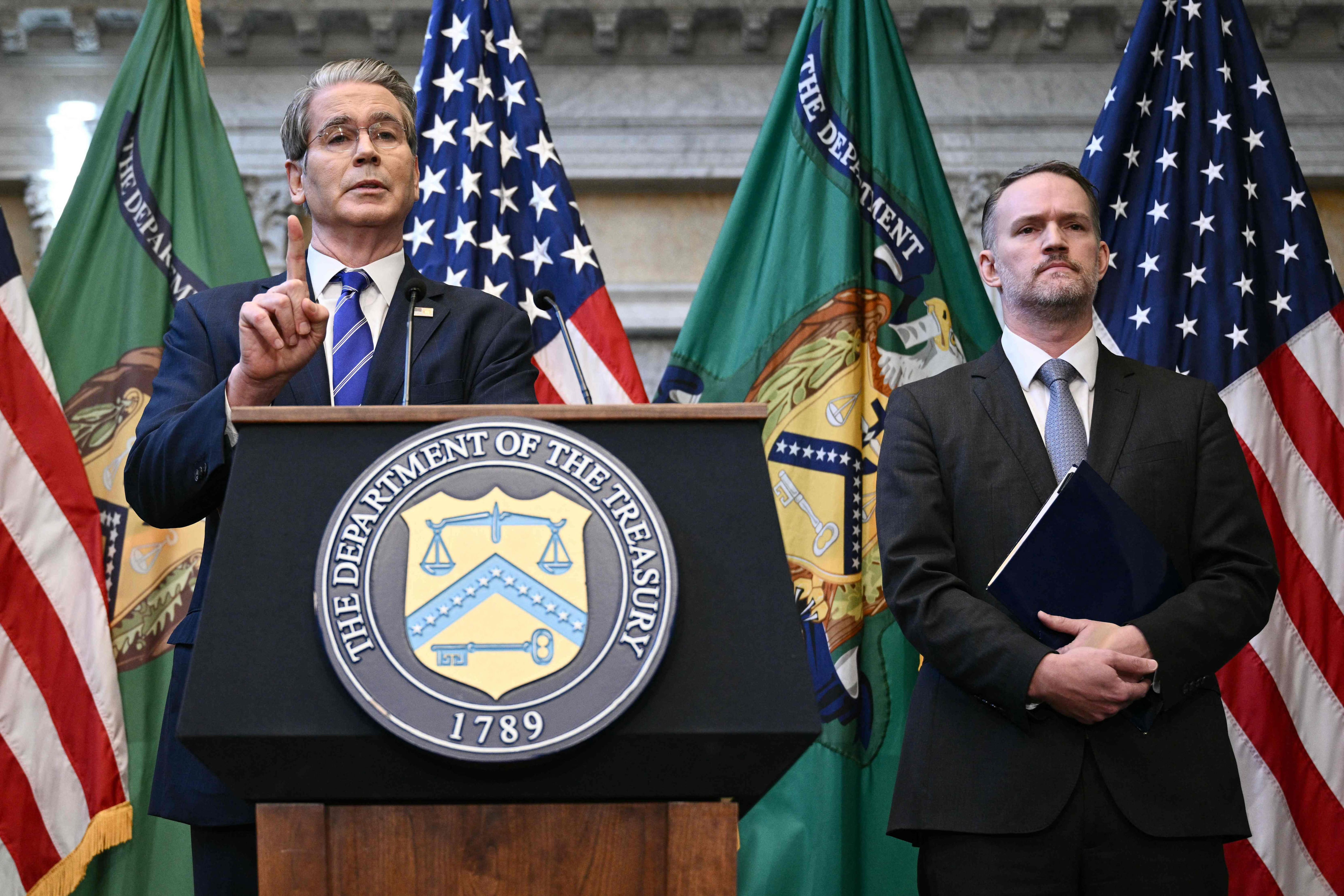 U.S. Urges Allies to Counter China's Rare Earth Export Controls