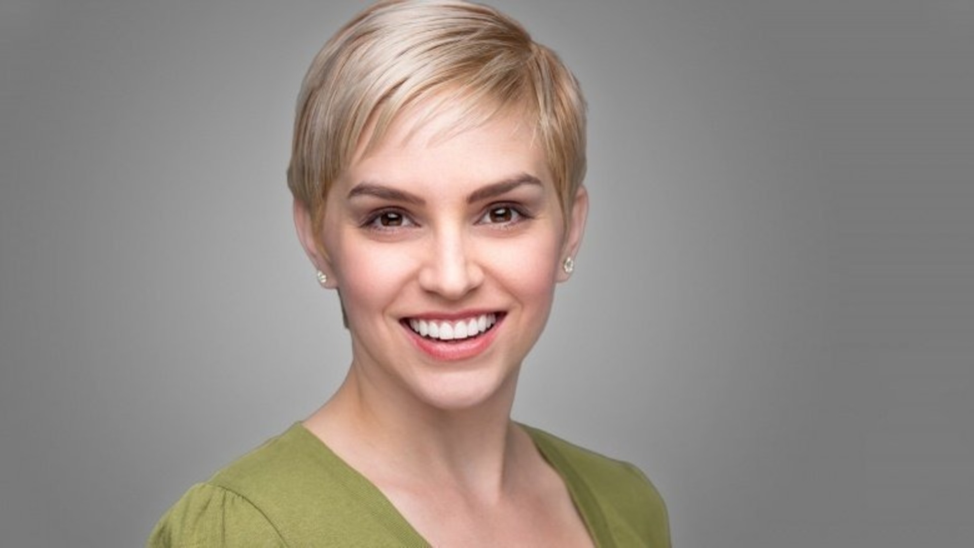 Haircuts That Look Great On Older Women