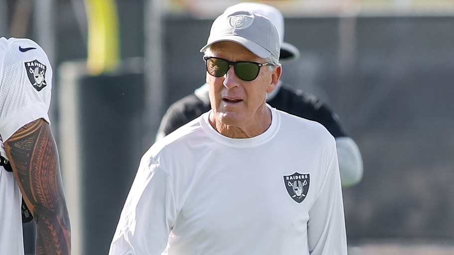 Why the Raiders Should Be Bold at QB