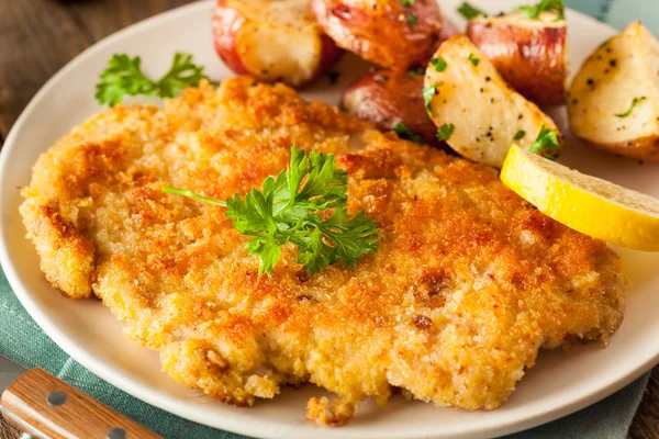 Vienna Schnitzel: The Dish That Defines Austrian Food