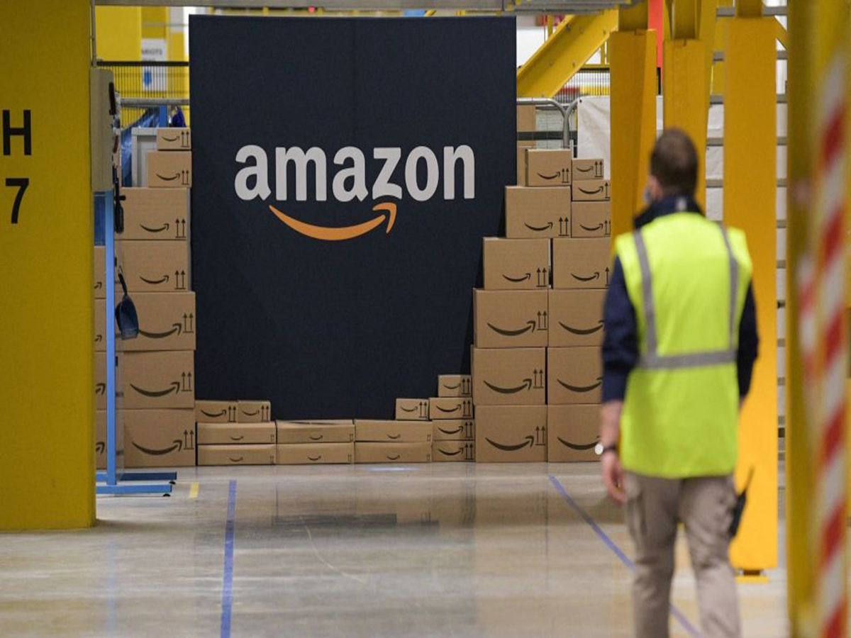 Amazon Layoffs: Thousands more jobs at risk as AI revolution reshapes ...