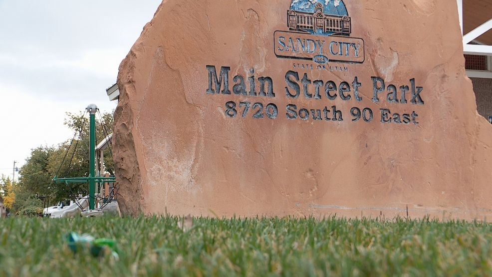 Sandy police assure public safety despite suspect at large after deadly ...