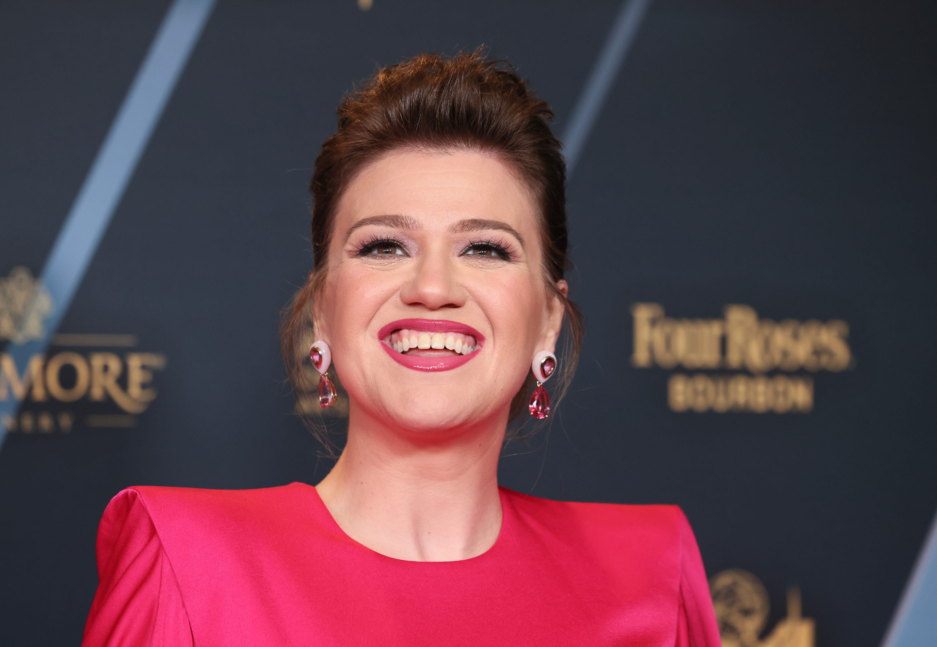 Kelly Clarkson, Beach Boys headline LPGA Tournament of Champions ...