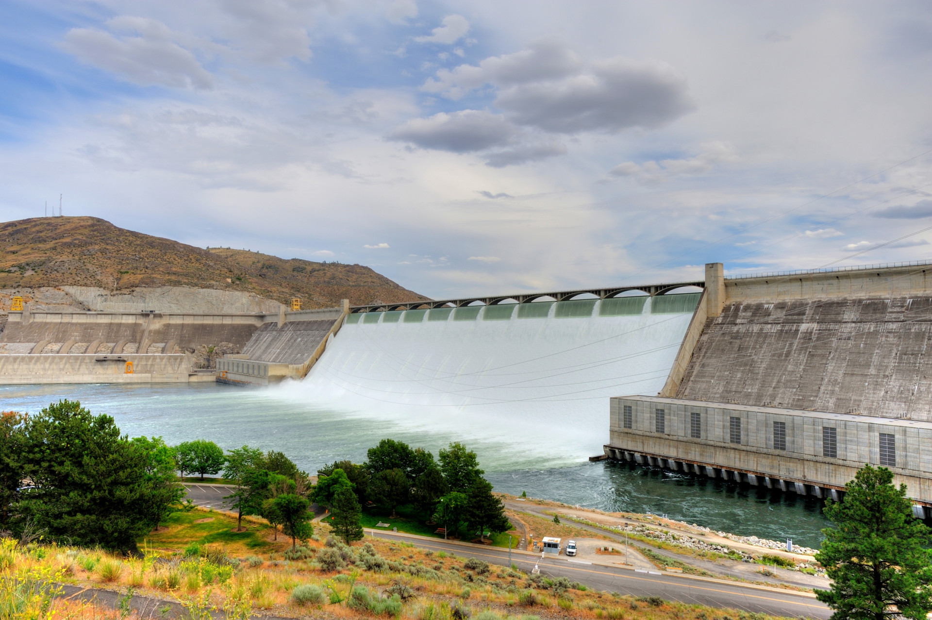 World wonders: Impressive dams across the globe