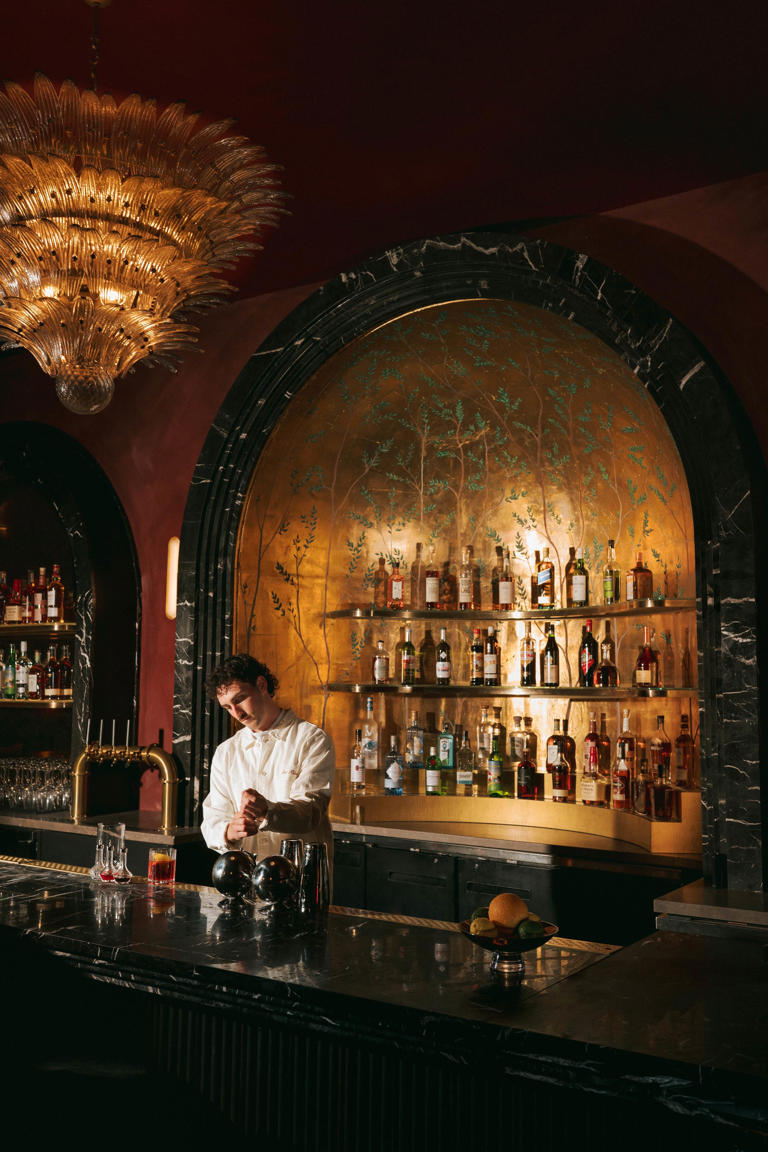 Upscale French-Inspired Cocktail Bar Opens In Brooklyn Neighborhood