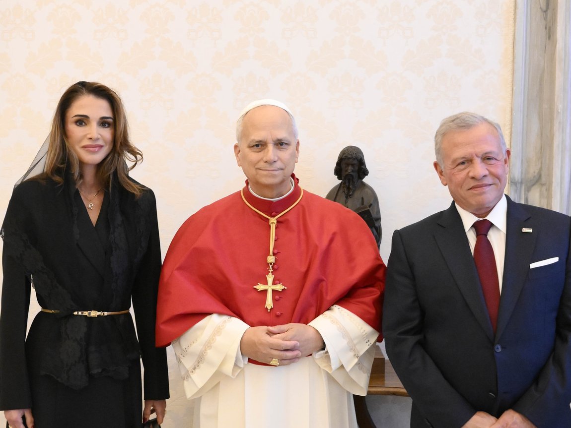 Pope Leo XIV receives Abdullah II and Rania of Jordan