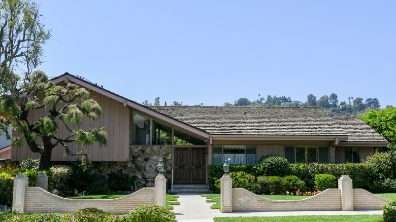 The Most Famous Suburban House In America Is Opening To Tourists For ...