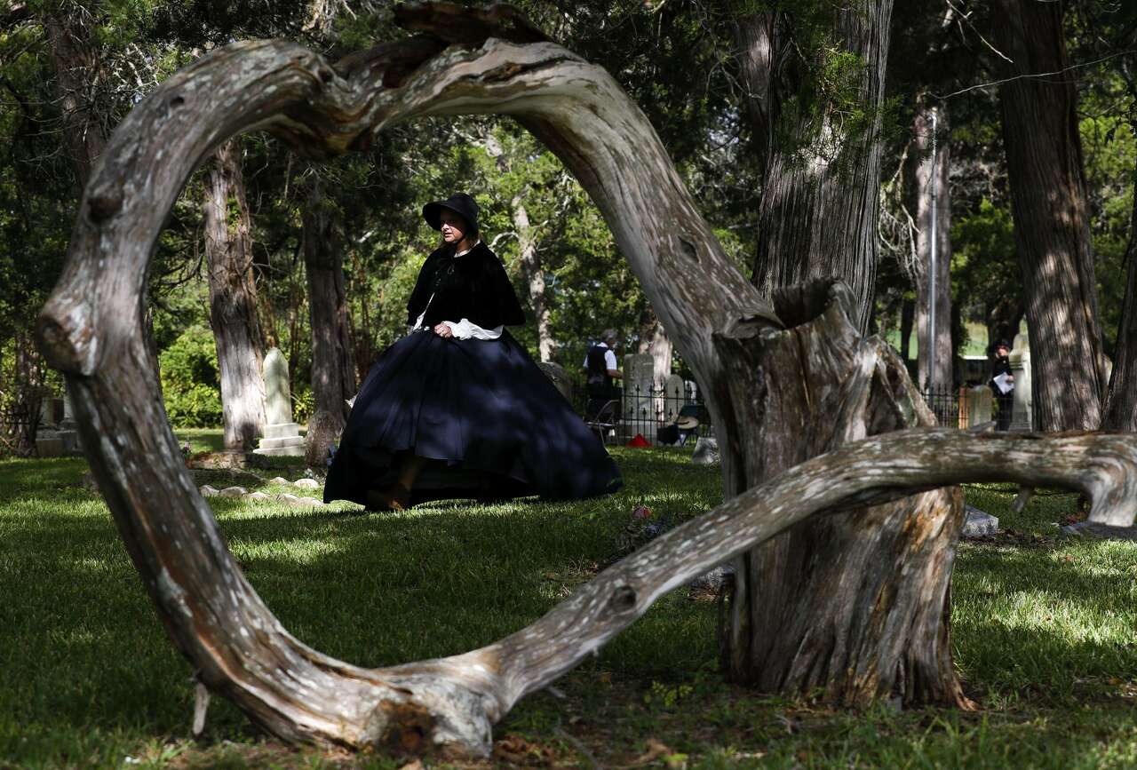 Historic Montgomery cemetery tour 'Voices from the Past' set for Saturday