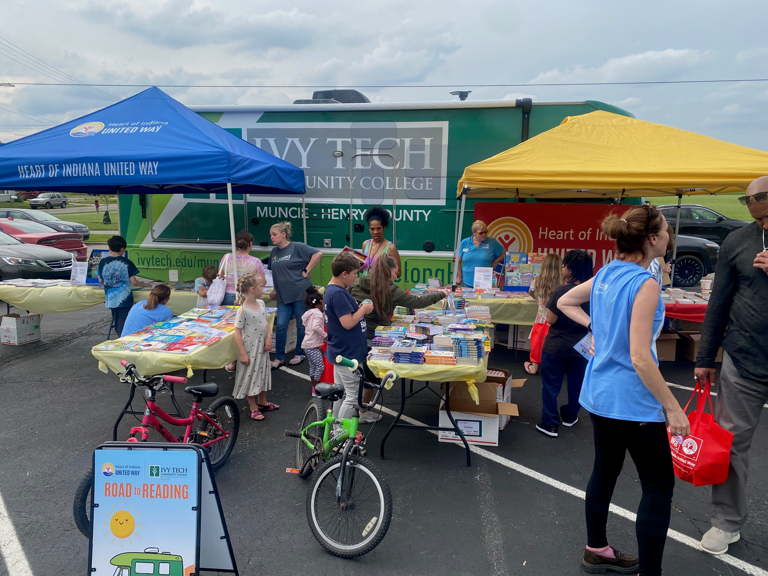 Road to Reading initiative delivers more than 3,400 books to Muncie ...