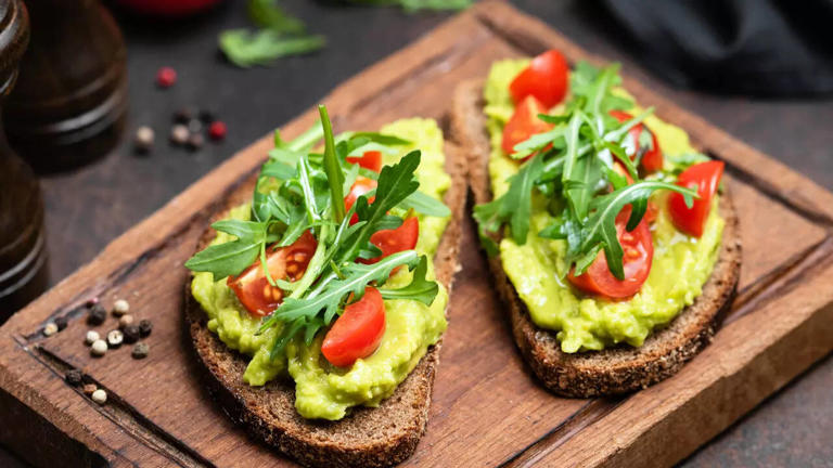 Surprising health benefits of eating avocados, top US doc explains