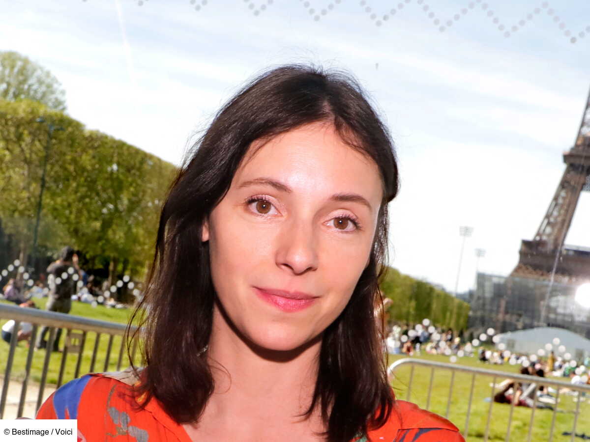 Lolita Séchan : cet extraordinaire cadeau que lui a fait Renaud pour qu'elle puisse racheter à ...