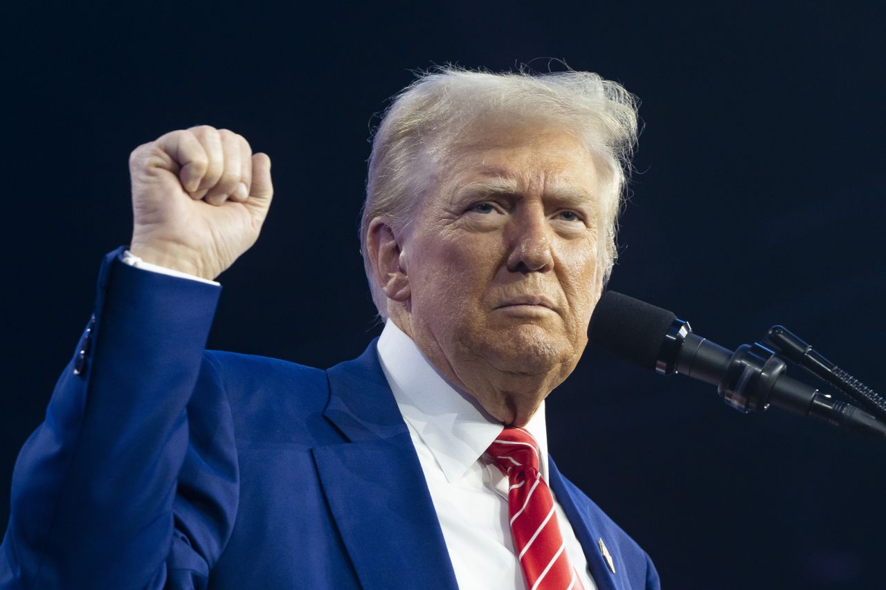 Time Magazine MUST be trolling Trump with its awful new cover image