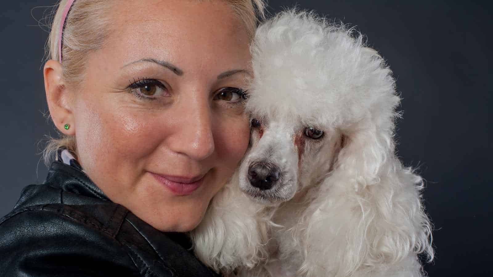 15 Dog Breeds That Fit Perfectly into Women's Lifestyles